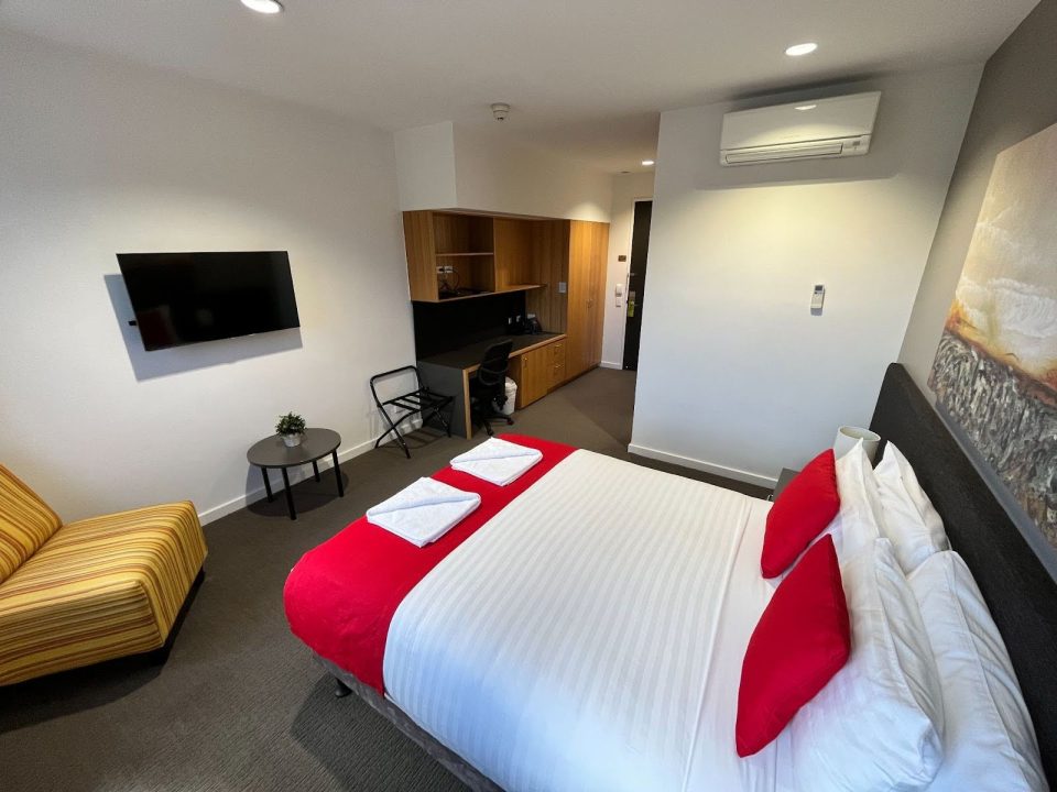 Campus Living - Mannix College